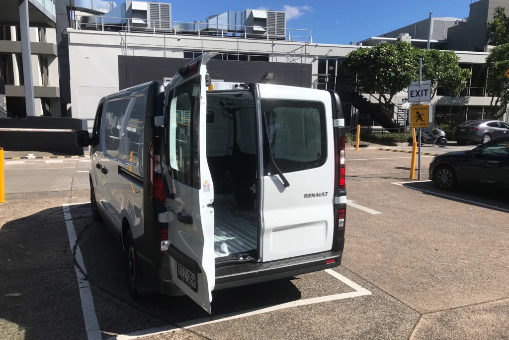 Renault Trafic Automatic 2020 Review | Ute and Van Guide