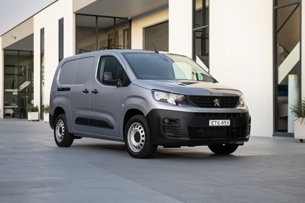 Peugeot Partner Pro LWB 2022 review | Ute and Van Guide